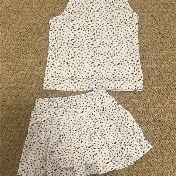 Yogalicious | Matching Sets | Girls 56 Blue Floral Tennis Skirt And Top ...